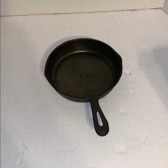 Kitchen | Number 4 For Castiron Skillet Made In Taiwan | Poshmark